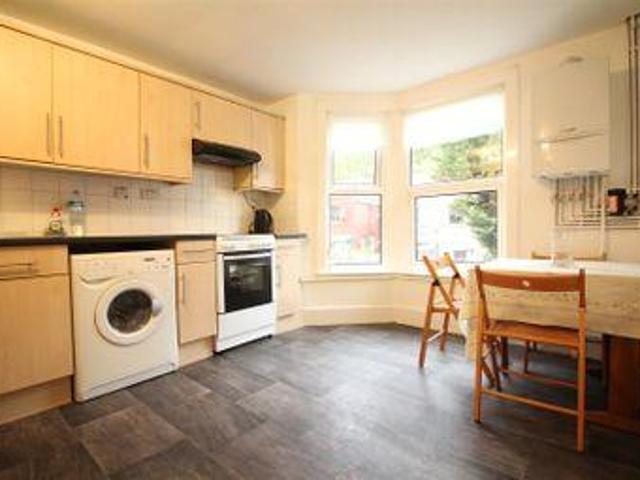 2 Bedrooms Flat for rent in Cotesbach Road, London E5
