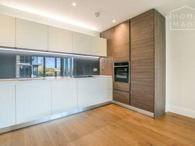2 Bedrooms Flat for rent in Cottam House SE3, London