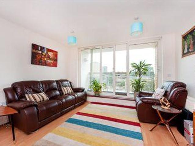2 Bedrooms Flat for rent in Cottrill Gardens, Marcon Place, Hackney E8