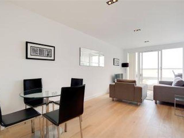 2 Bedrooms Flat for rent in Courtyard Apartments, 3 Avantgarde Place, London E1