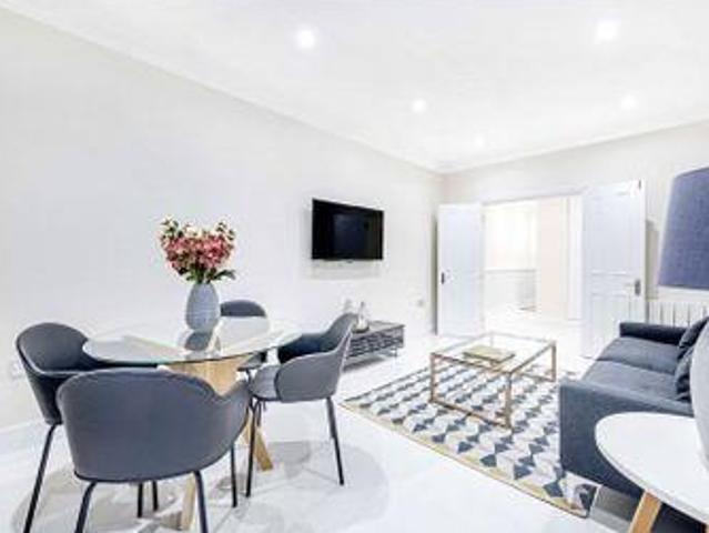 2 Bedrooms Flat for rent in Courtfield Gardens, South Kensington, London SW5