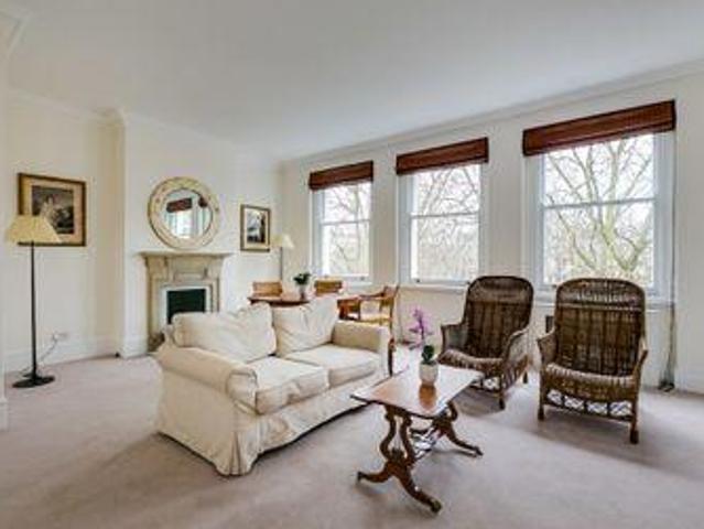2 Bedrooms Flat for rent in Courtfield Gardens, South Kensington, London SW5