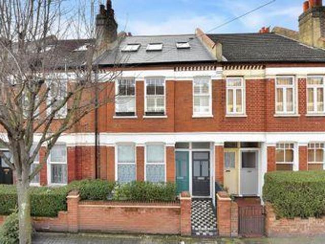 2 Bedrooms Flat for rent in Coverton Road, London SW17
