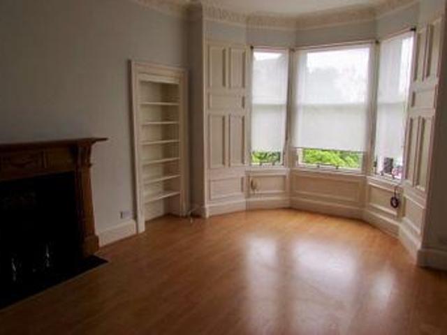 2 Bedrooms Flat for rent in Cowan Road, Shandon, Edinburgh EH11