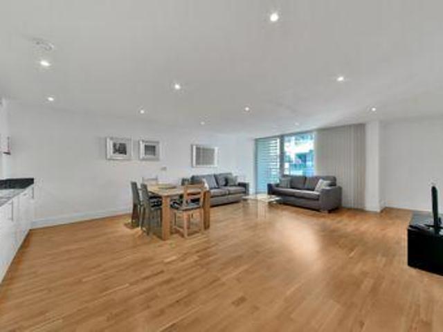 2 Bedrooms Flat for rent in Cobalt Point, Millharbour, Canary Wharf E14