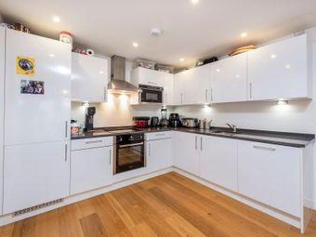 2 Bedrooms Flat for rent in Coleman Fields, Islington, London N1