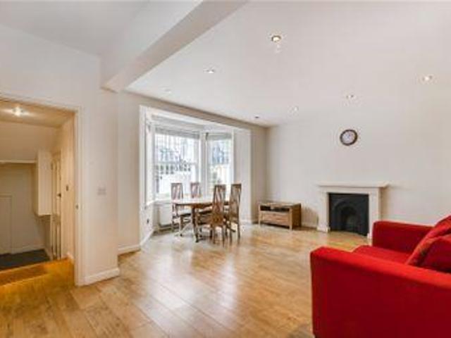 2 Bedrooms Flat for rent in Coleherne Road, London SW10