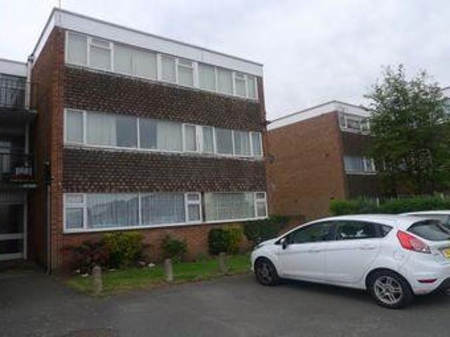 2 Bedrooms Flat for rent in Colina Close, Coventry CV3
