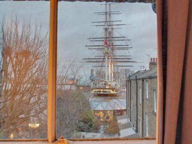 2 Bedrooms Flat for rent in College Approach, Greenwich SE10
