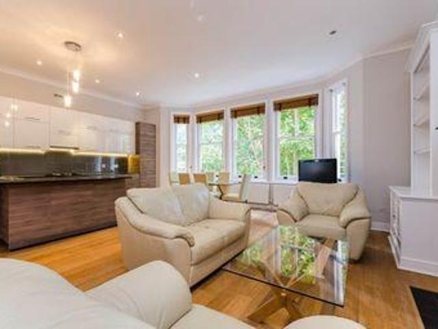 2 Bedrooms Flat for rent in Collingham Gardens, Earls Court SW5