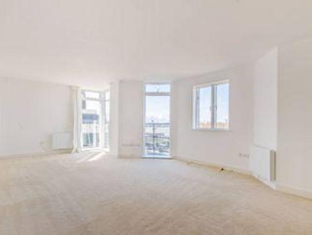 2 Bedrooms Flat for rent in Collington Street, Greenwich SE10