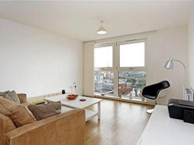 2 Bedrooms Flat for rent in Collins Tower, Dalston Square E8