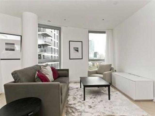 2 Bedrooms Flat for rent in Columbia West Apartments, New Providence Wharf, London E14
