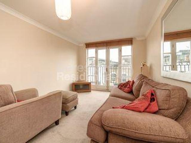 2 Bedrooms Flat for rent in Combermere Road, London SW9