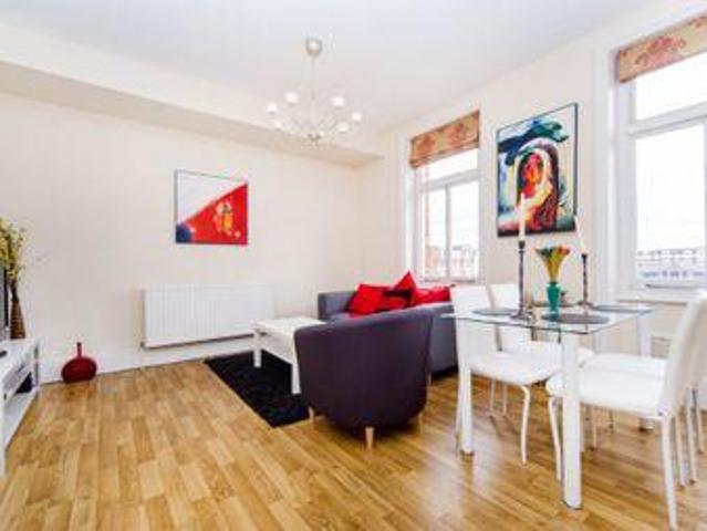 2 Bedrooms Flat for rent in Comeragh Road, West Kensington, London W14
