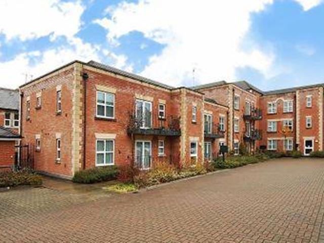 2 Bedrooms Flat for rent in Compass House, South Street, Reading RG1