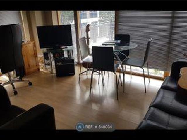 2 Bedrooms Flat for rent in Concordia Street, Leeds LS1