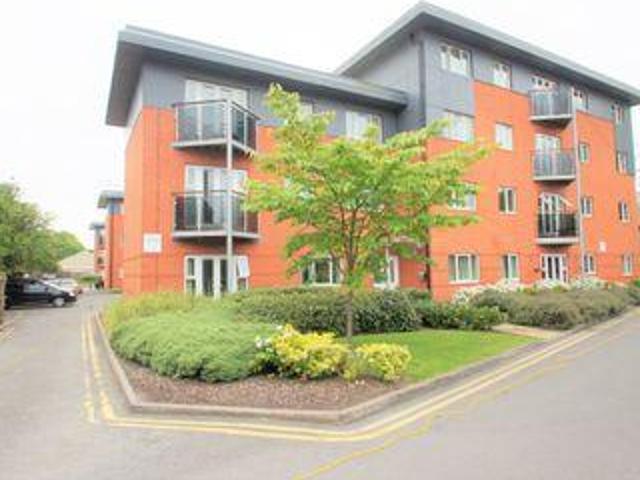 2 Bedrooms Flat for rent in Conisbrough Keep, Coventry CV1