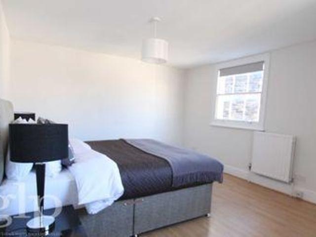 2 Bedrooms Flat for rent in Connaught Street, Hyde Park W2