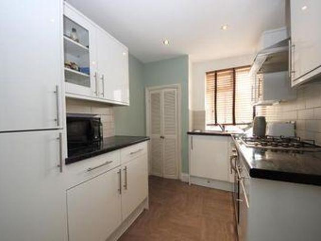 2 Bedrooms Flat for rent in Cooper´s Rd, London SE1