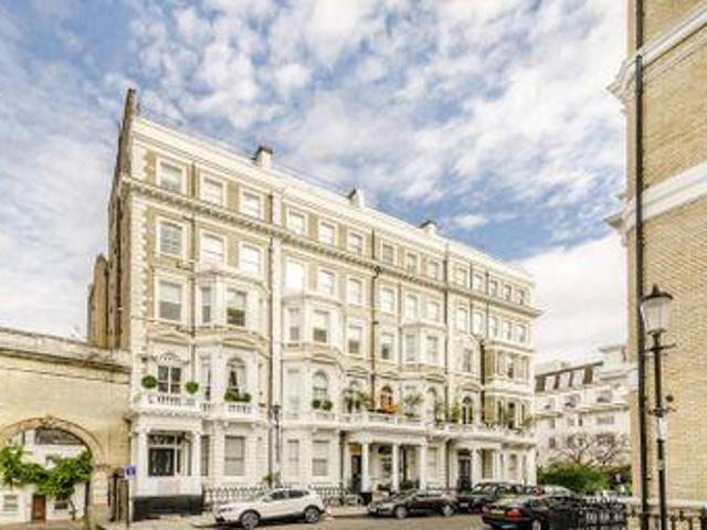 2 Bedrooms Flat for rent in Cornwall Gardens, South Kensington SW7