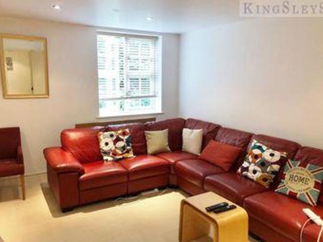 2 Bedrooms Flat for rent in Corringway, London NW11