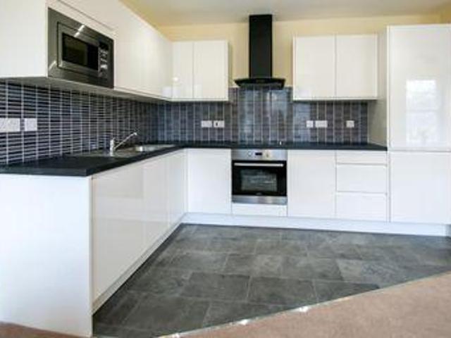 2 Bedrooms Flat for rent in Cathedral Road, Pontcanna, Cardiff CF11