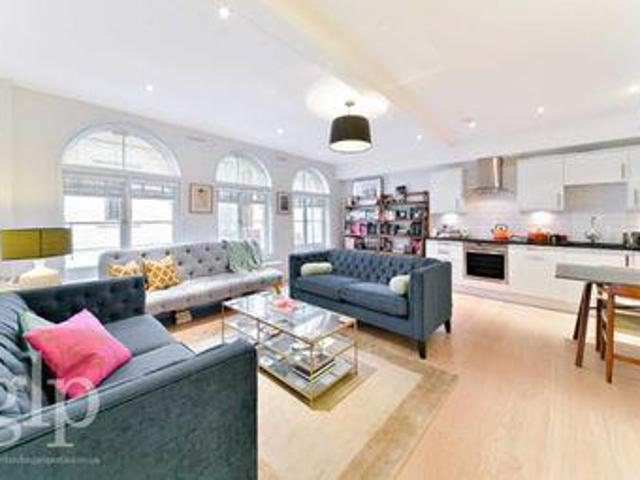 2 Bedrooms Flat for rent in Catherine Street, Covent Garden WC2B