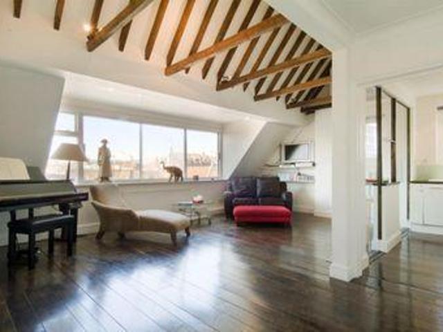 2 Bedrooms Flat for rent in Cadogan Square, London SW1X