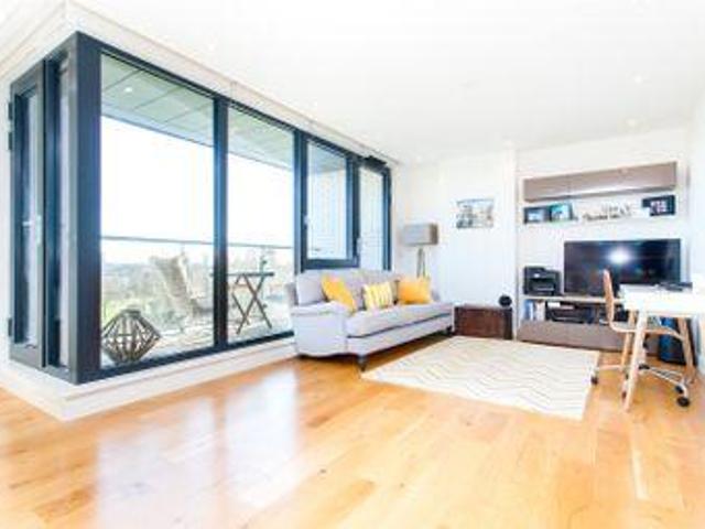 2 Bedrooms Flat for rent in Cadmium Square, London E2