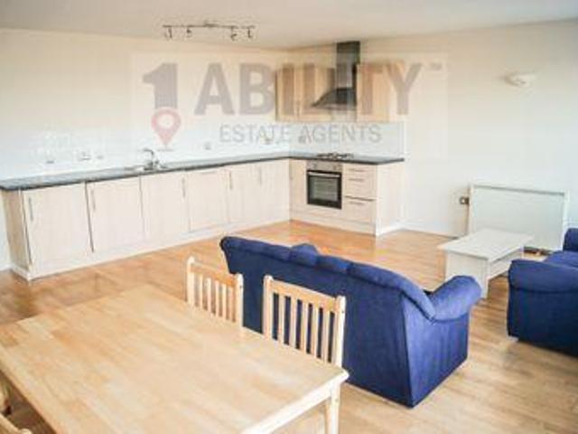 2 Bedrooms Flat for rent in Calderwood Street, London SE18