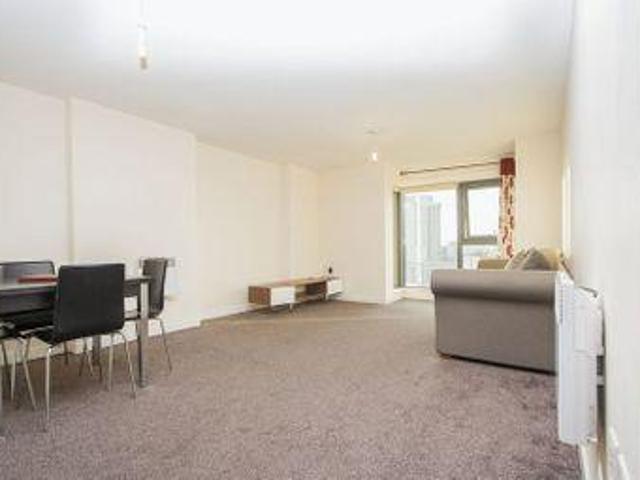2 Bedrooms Flat for rent in Cam Road, London E15