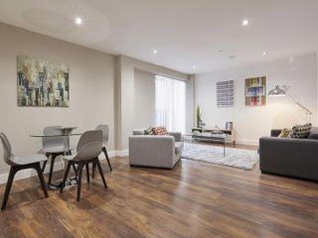 2 Bedrooms Flat for rent in Cambridge Street, Manchester M1