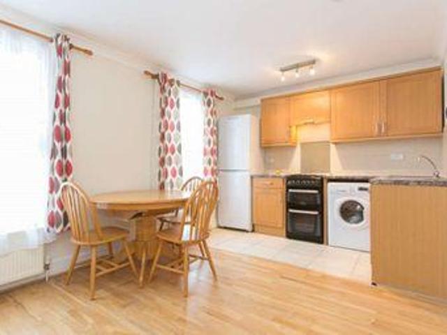 2 Bedrooms Flat for rent in Camden Park Road, London NW1