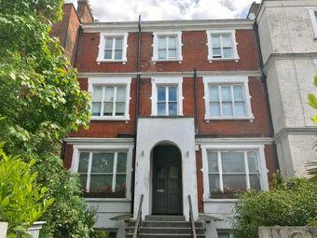 2 Bedrooms Flat for rent in Camden Road, Camden N7