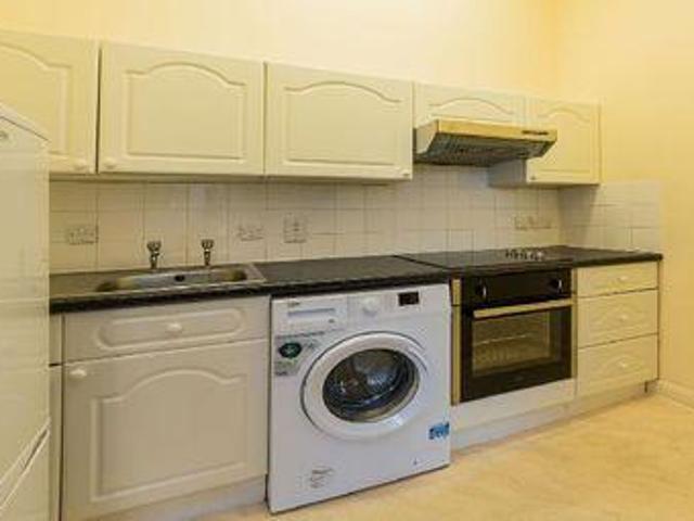 2 Bedrooms Flat for rent in Camden Road, London N7