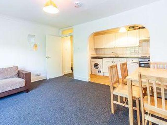 2 Bedrooms Flat for rent in Camden Road, London N7