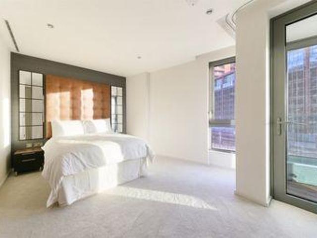 2 Bedrooms Flat for rent in Camley Street, London N1C