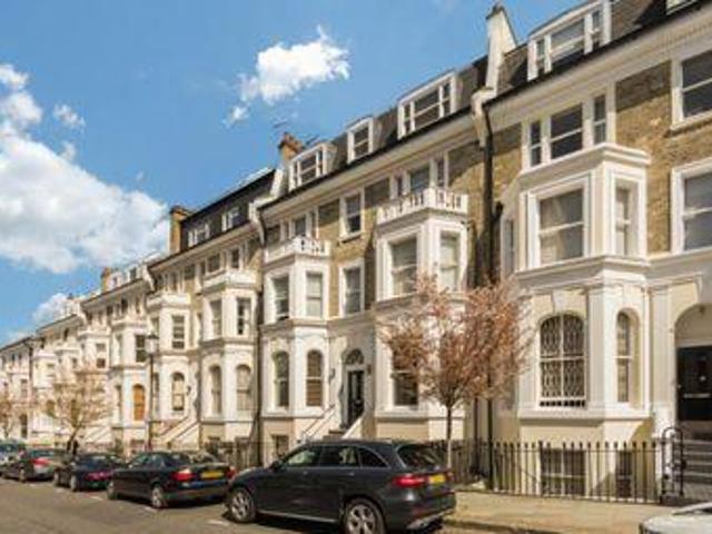 2 Bedrooms Flat for rent in Campden Hill Gardens, Kensington W8
