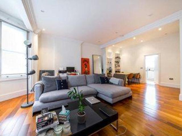 2 Bedrooms Flat for rent in Campden Hill Gardens, Notting Hill Gate, London W8