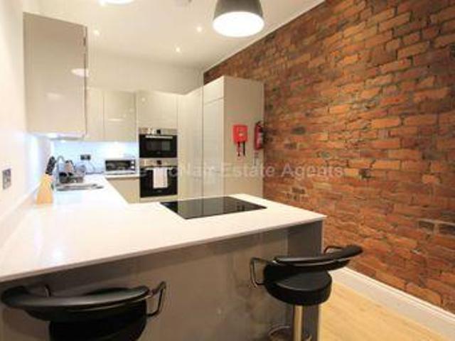 2 Bedrooms Flat for rent in Canal Street, Manchester M1