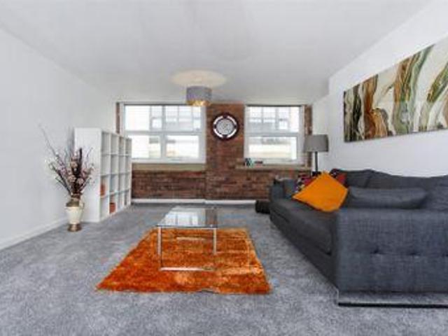 2 Bedrooms Flat for rent in Canal Road, City Centre, Bradford BD1