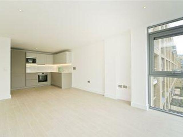 2 Bedrooms Flat for rent in Canalside Square, London N1