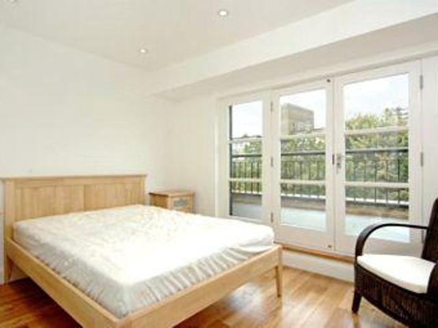 2 Bedrooms Flat for rent in Cannon Street Road, London E1