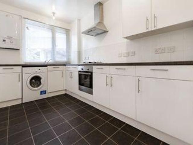 2 Bedrooms Flat for rent in Canterbury House, Royal Street, London SE1