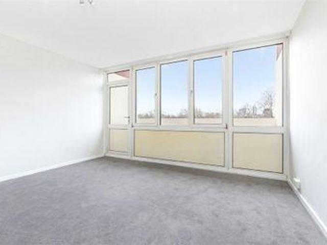 2 Bedrooms Flat for rent in Canterbury House, Royal Street, London SE1