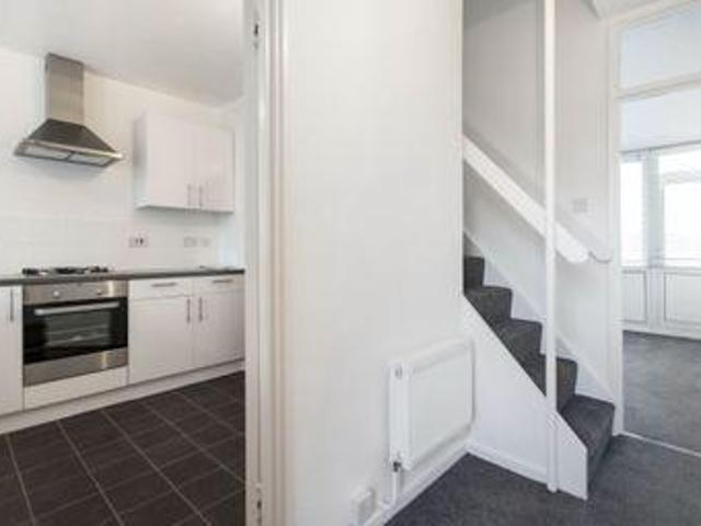 2 Bedrooms Flat for rent in Canterbury House, Royal Street, London SE1