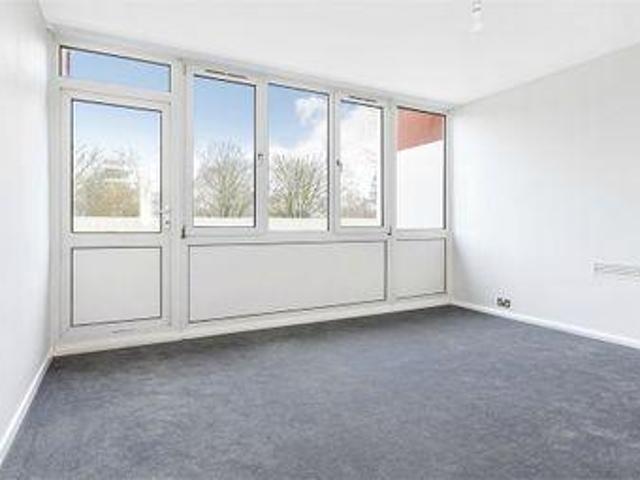 2 Bedrooms Flat for rent in Canterbury House, Royal Street, London SE1