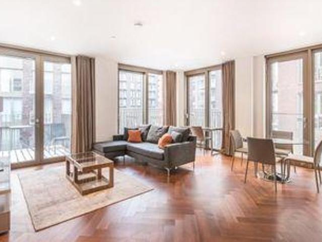 2 Bedrooms Flat for rent in Capital Building, 8 New Union Square SW11