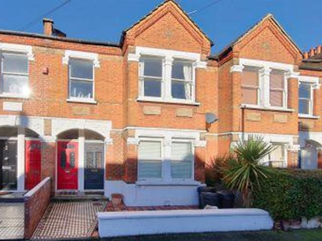 2 Bedrooms Flat for rent in Cargill Road, London SW18